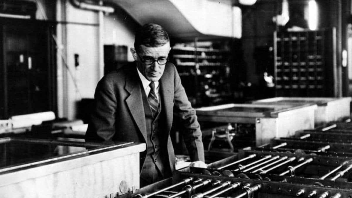 Vannevar Bush: Analog Bilgisayarın Öncüsü