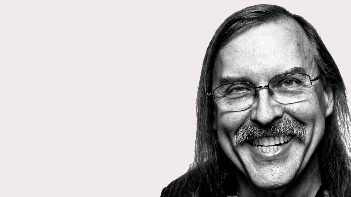 Larry Wall: Perl Programlama Dilinin Yaratıcısı